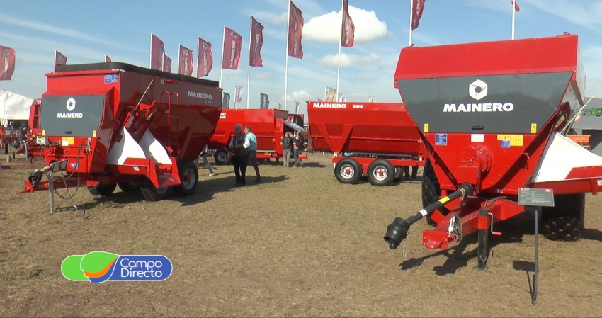 Mainero presentó en Agroactiva dos nuevos mixers de 10 y 12 m3 - Campo ...